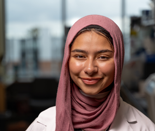 Beckman Friday Feature: Elaf Ghoneim | Beckman Foundation